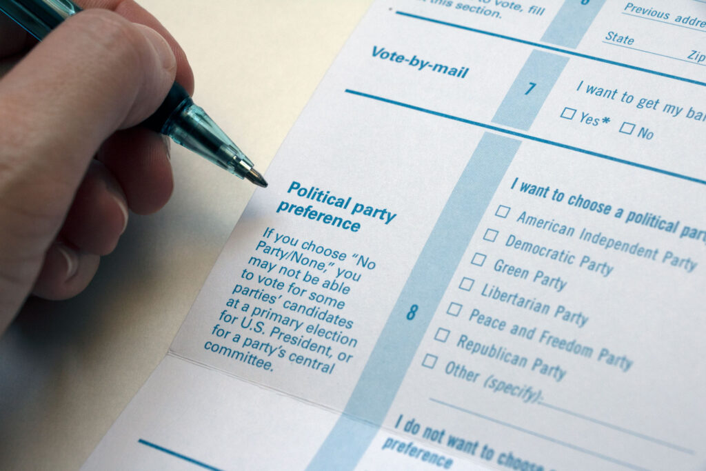Political Party Preference Section on a Voter Registration Form ...